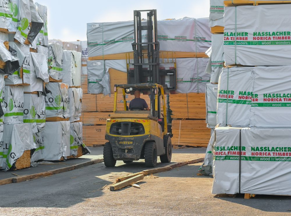 עצים מהיצרן לקבלן - טימבר אקספרס